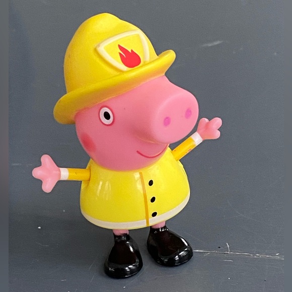 Toys | Peppa Pig Figure Replacement Fireman Movable Arms Legs Head ...
